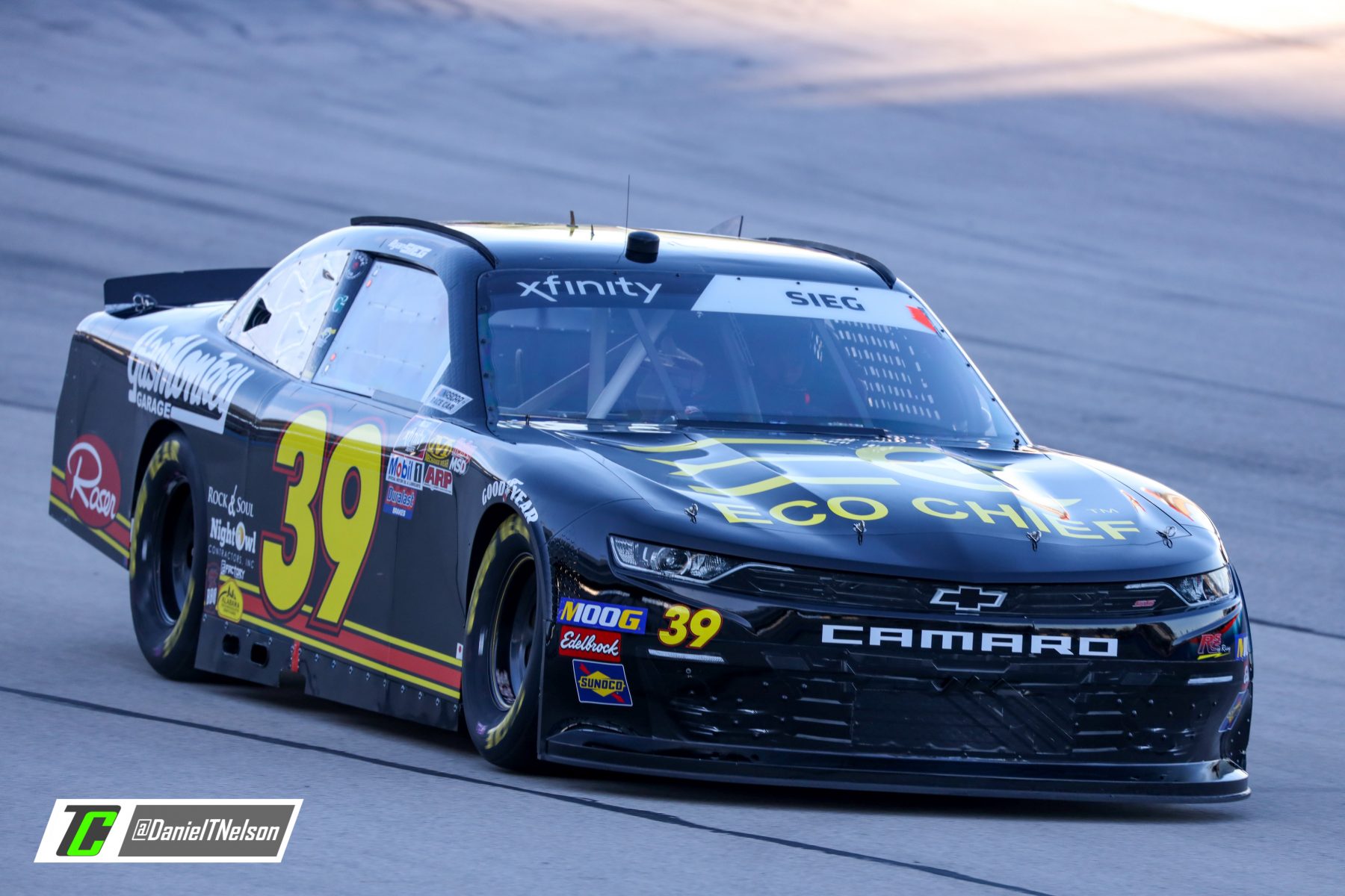 Ryan Sieg Amazingly Finds a Way to Finish Top-10 in His Phoenix Race ...