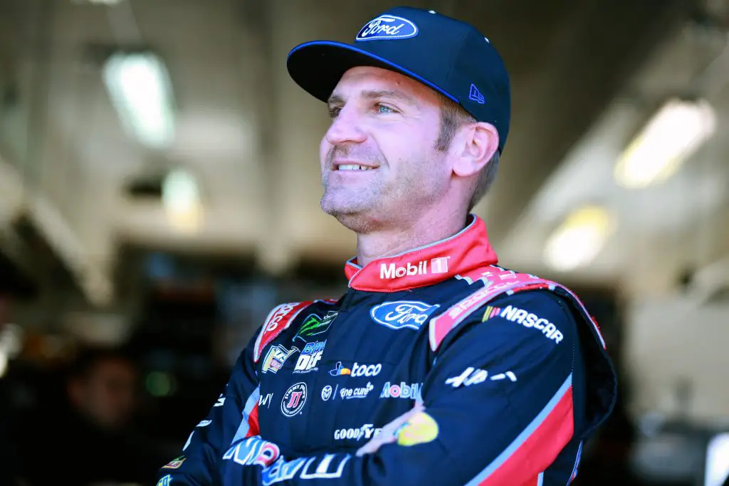 Clint Bowyer Retiring from Full-Time NASCAR Competition; Moving to FOX ...