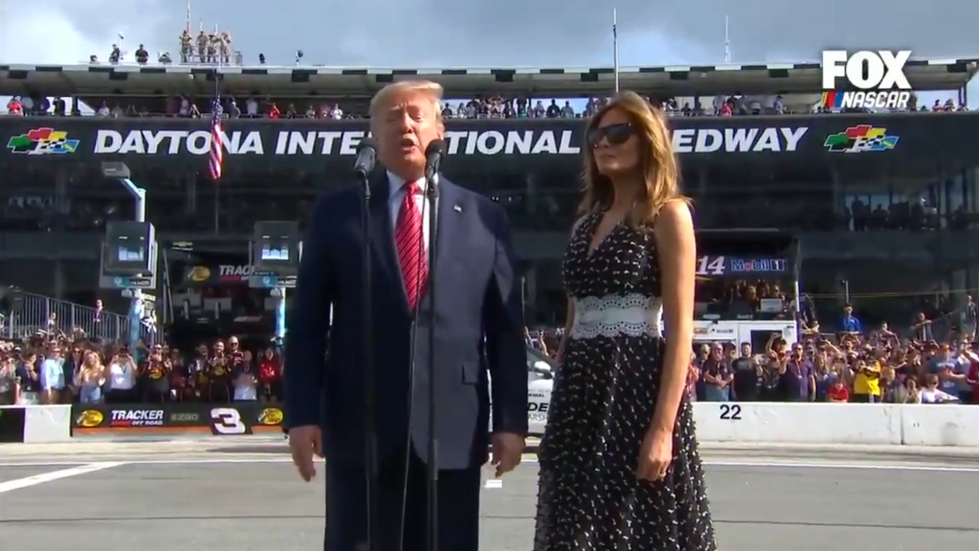 Video: President Donald Trump Gives Command to Start Engines, Paces ...