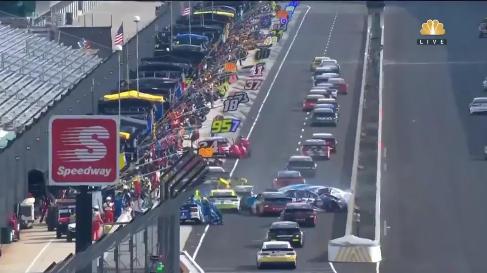 Video: Ryan Blaney Crew Member Injured in Wild Pit Road Crash at ...