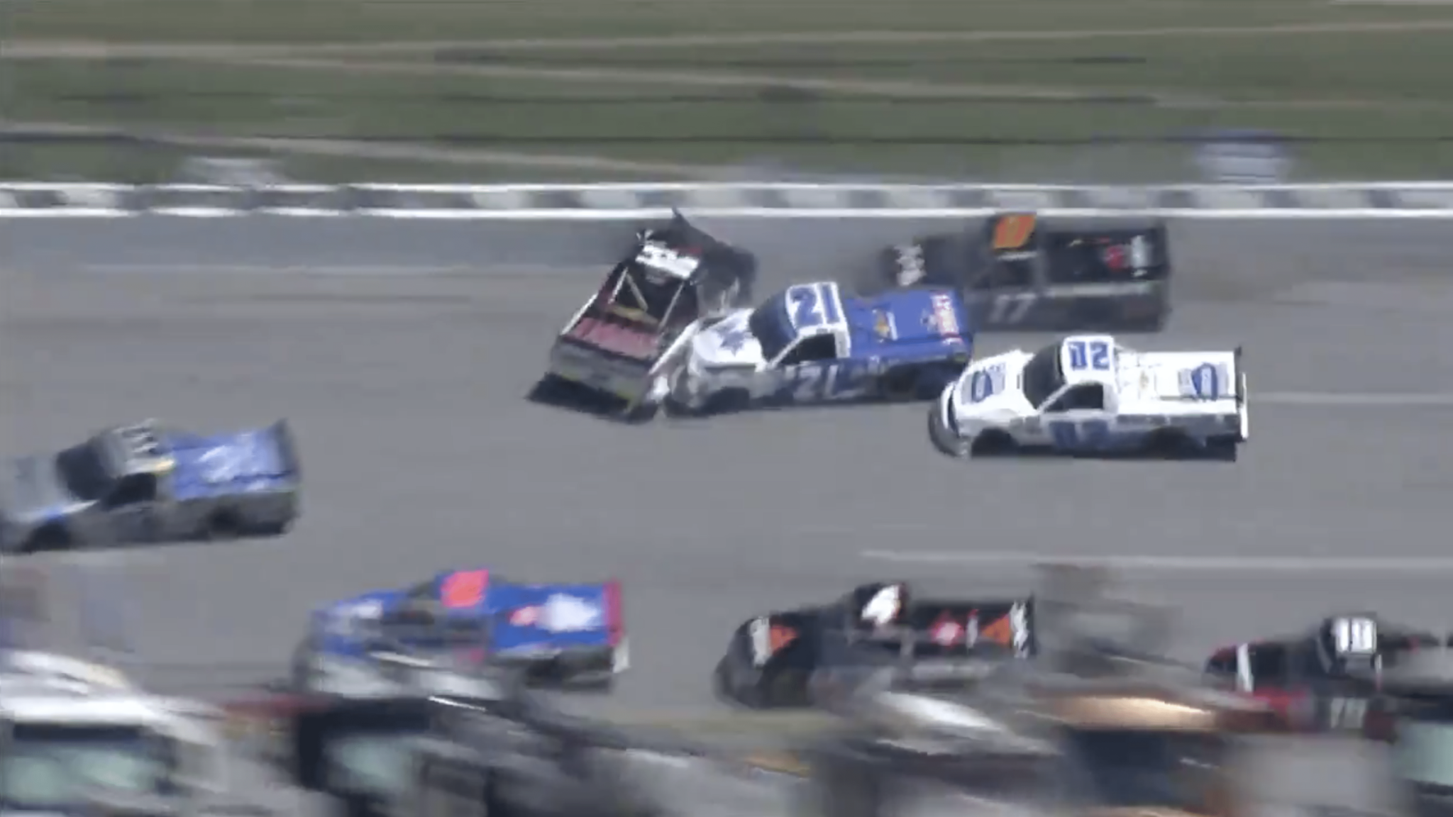 Video: Sheldon Creed Makes Aggressive Block, Triggers 11-Truck Accident ...