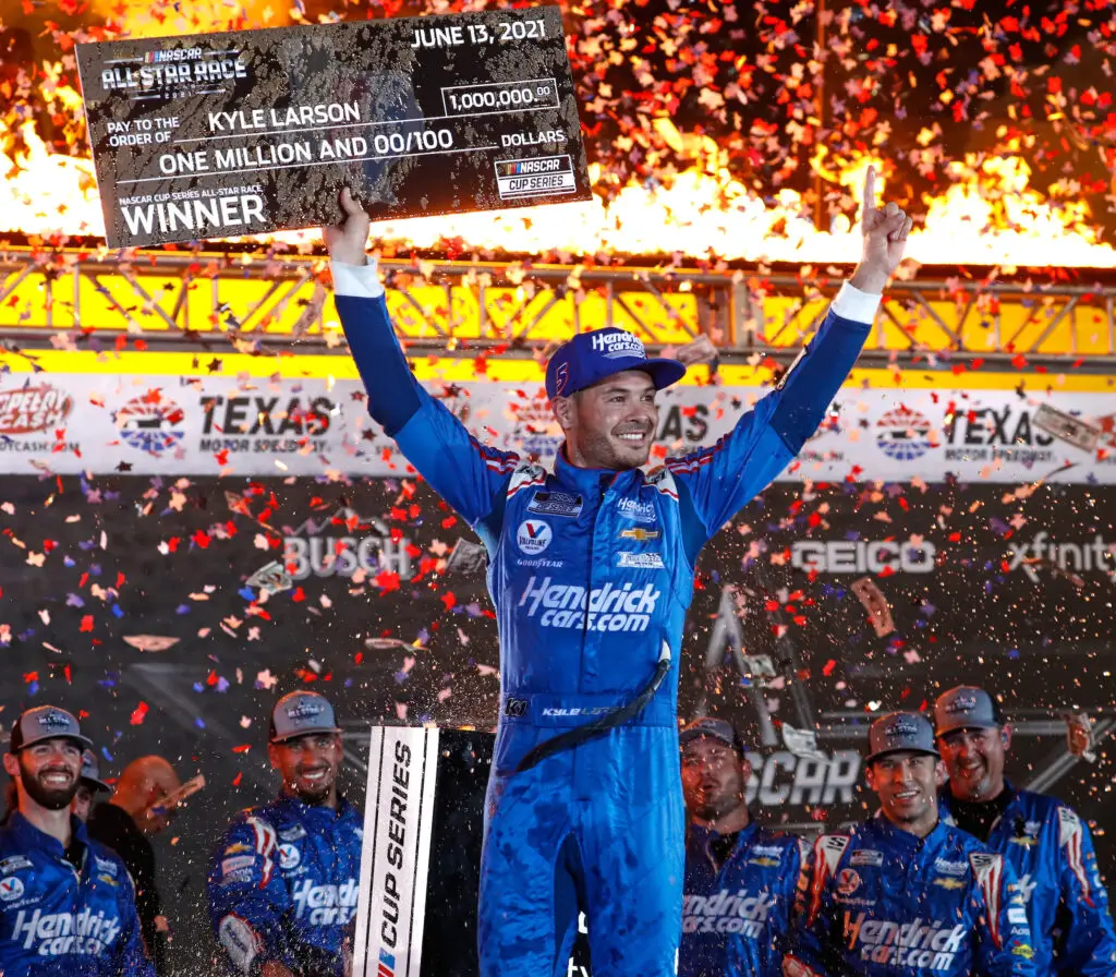 Inspection Complete: Kyle Larson Officially Wins 2021 NASCAR All-Star ...