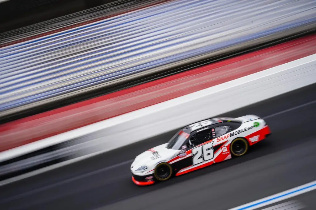 26 -- Sam Hunt Racing Paint Schemes | TobyChristie.com