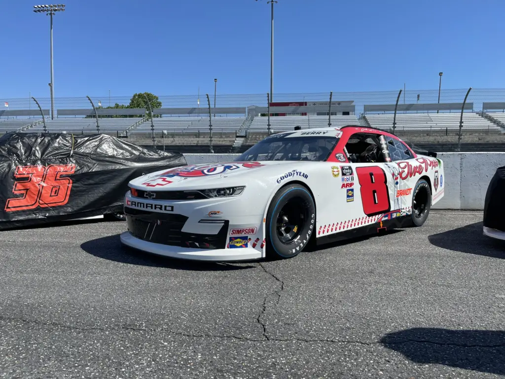 8 -- JR Motorsports Paint Schemes | TobyChristie.com