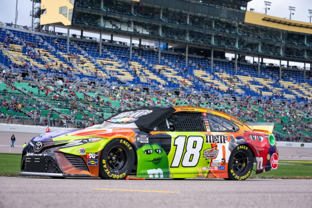 2021 NASCAR Cup Series -- 18 -- Joe Gibbs Racing Paint Schemes ...