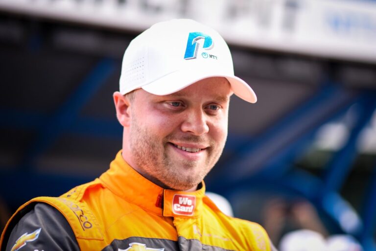 [UPDATED] Rosenqvist Remaining at Arrow McLaren SP for 2023 IndyCar ...