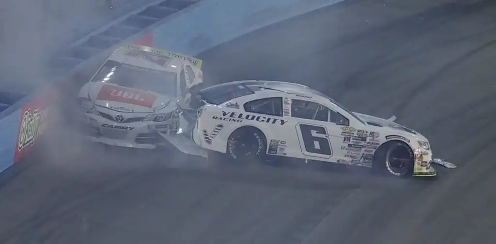 Video: Jack Wood Tagged by Conner Jones, Collects Jesse Love in HARD ...