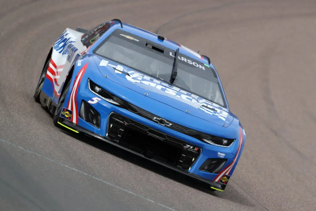Mallozzi's NASCAR DFS Plays Phoenix: Three Picks and a Fade