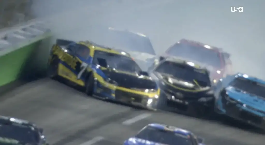 Video: Contact Between Jones and LaJoie Triggers 7-Car Crash