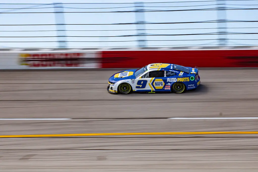 Chase Elliott to have Cousin Trey Poole as New Spotter for 2024 ...