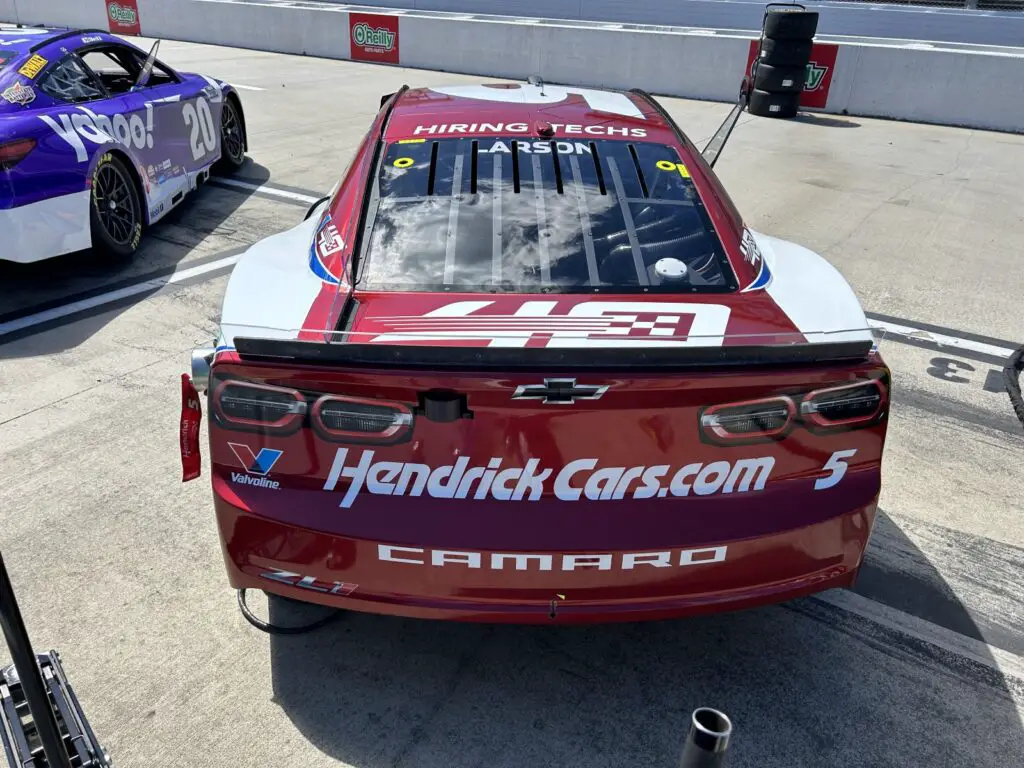 No. 5 Hendrick Motorsports HendrickCars.com (Red) Paint Scheme ...