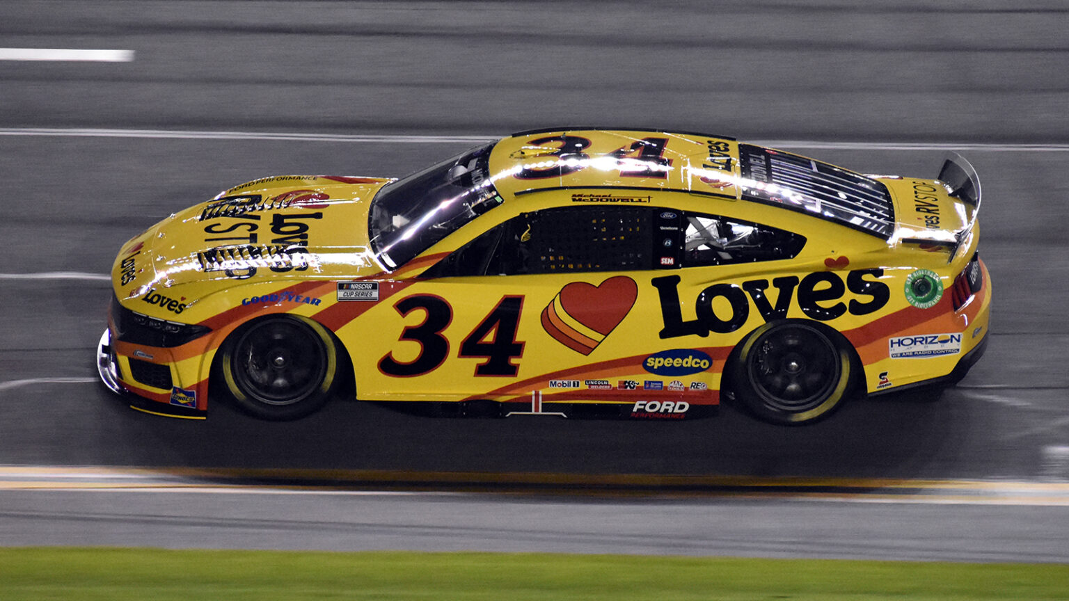 No. 34 Front Row Motorsports Love's Paint Scheme | TobyChristie.com