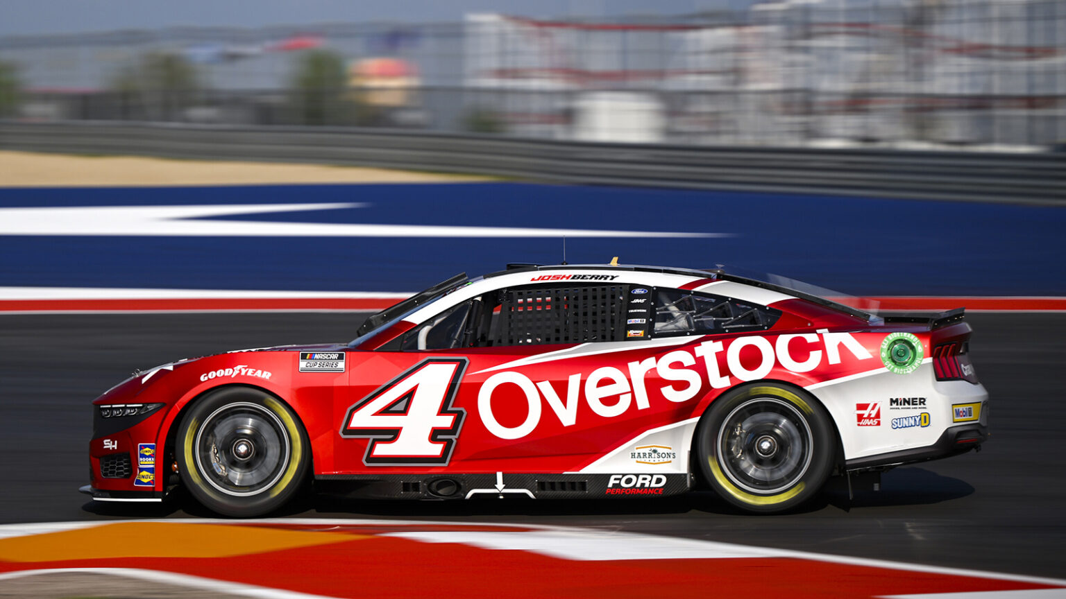 No. 4 Stewart-Haas Racing Overstock Paint Scheme | TobyChristie.com