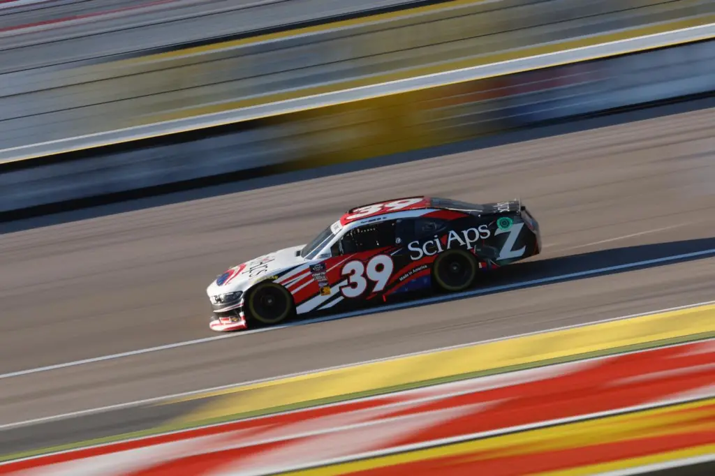 No. 39 RSS Racing SciAps