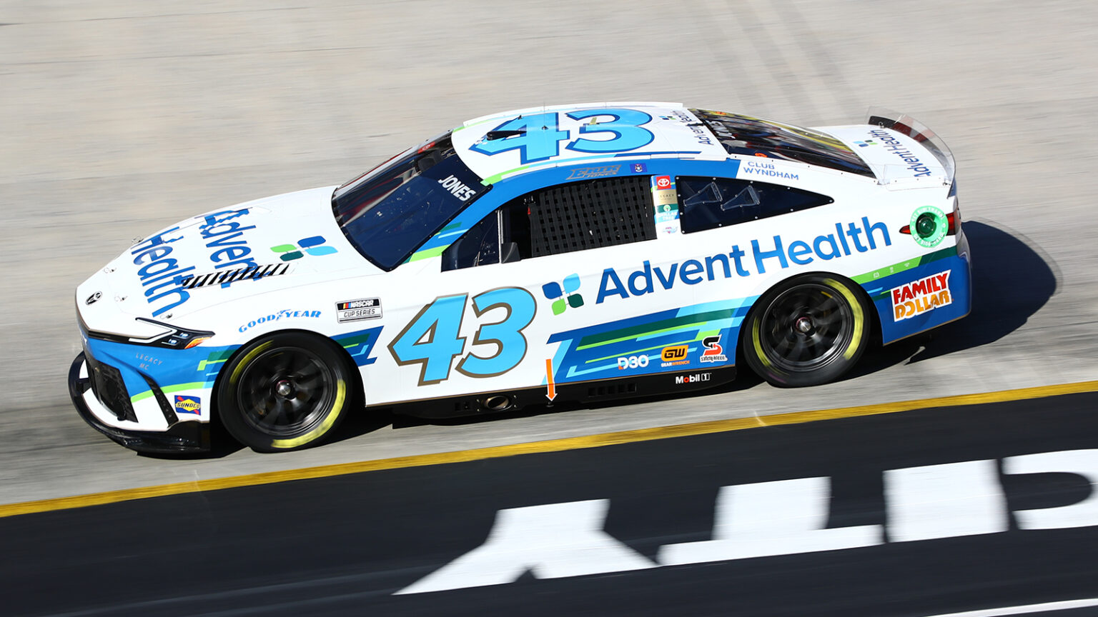 No. 43 LEGACY MOTOR CLUB AdventHealth Paint Scheme | TobyChristie.com
