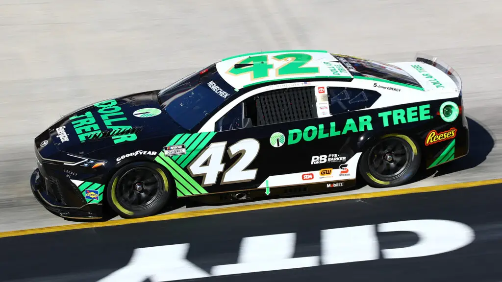 No. 42 LEGACY MOTOR CLUB Dollar Tree (Black) Paint Scheme ...