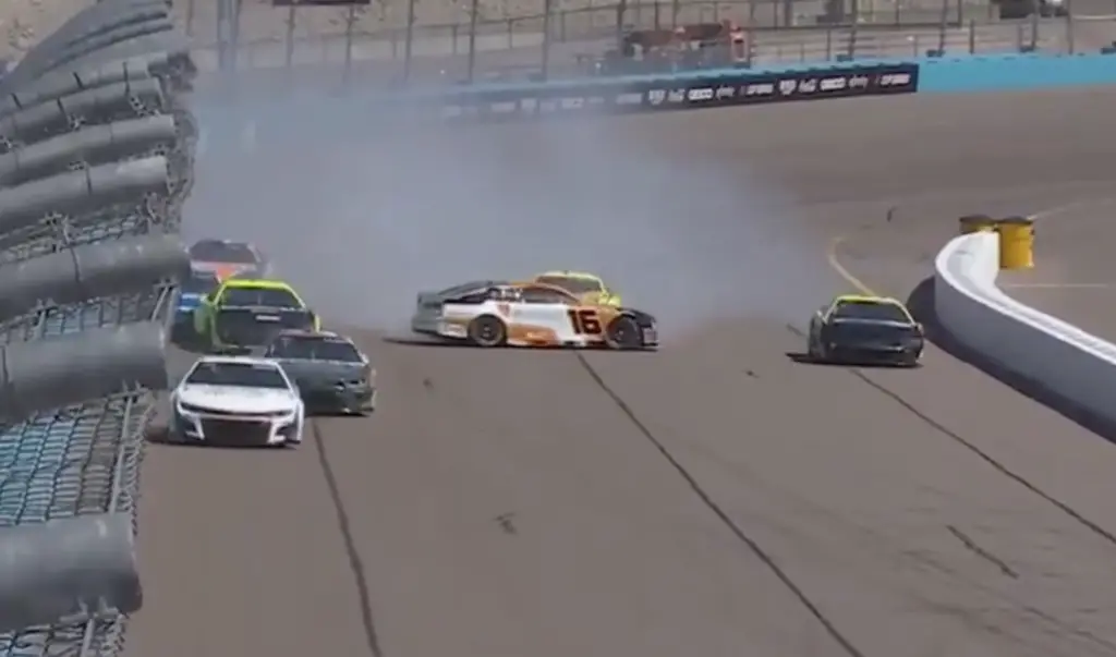 Video: Derek Kraus Spins; Collects Austin Dillon, Austin Cindric