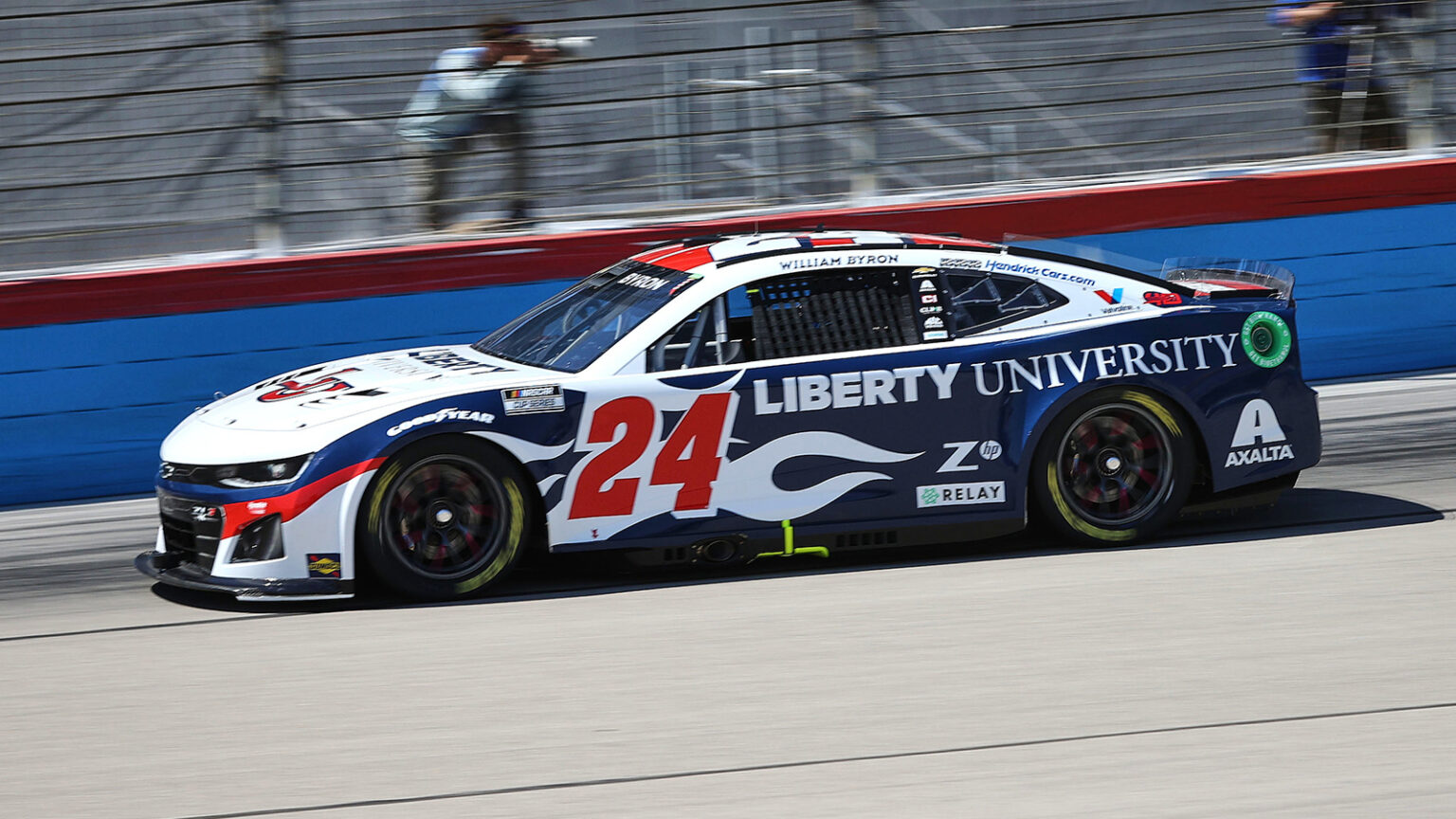 Byron Reached Out to Chastain Following Texas Crash; Drivers Haven't ...
