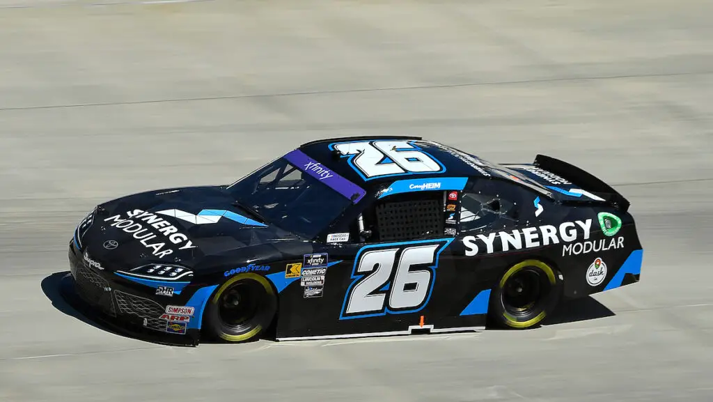 No. 26 Sam Hunt Racing Synergy Modular | TobyChristie.com