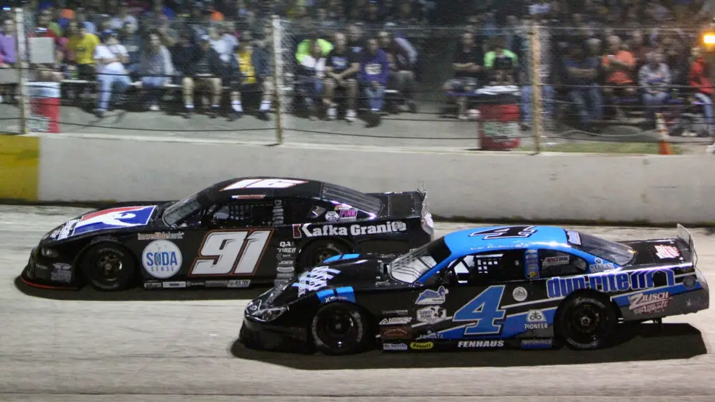 Majeski, Fenhaus Among 40 Drivers Entered for Slinger Super Late Model ...