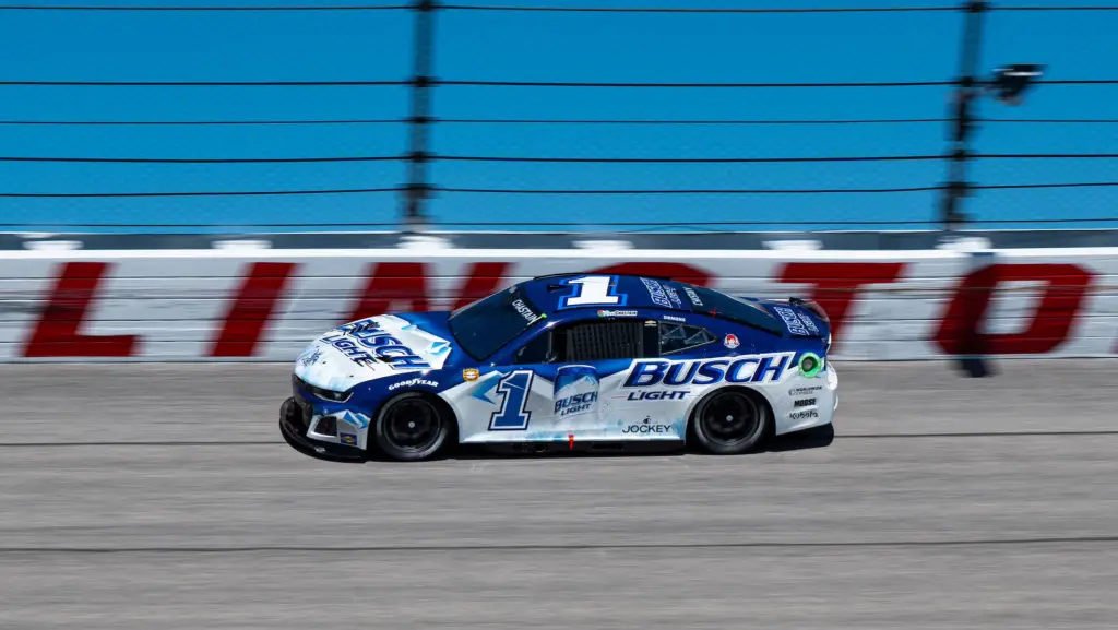 No. 1 Trackhouse Racing Busch Light Throwback | TobyChristie.com