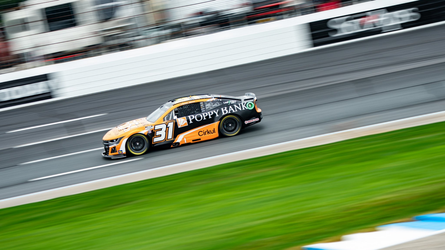 No. 31 Kaulig Racing Poppy Bank 5.5% Online Savings | TobyChristie.com