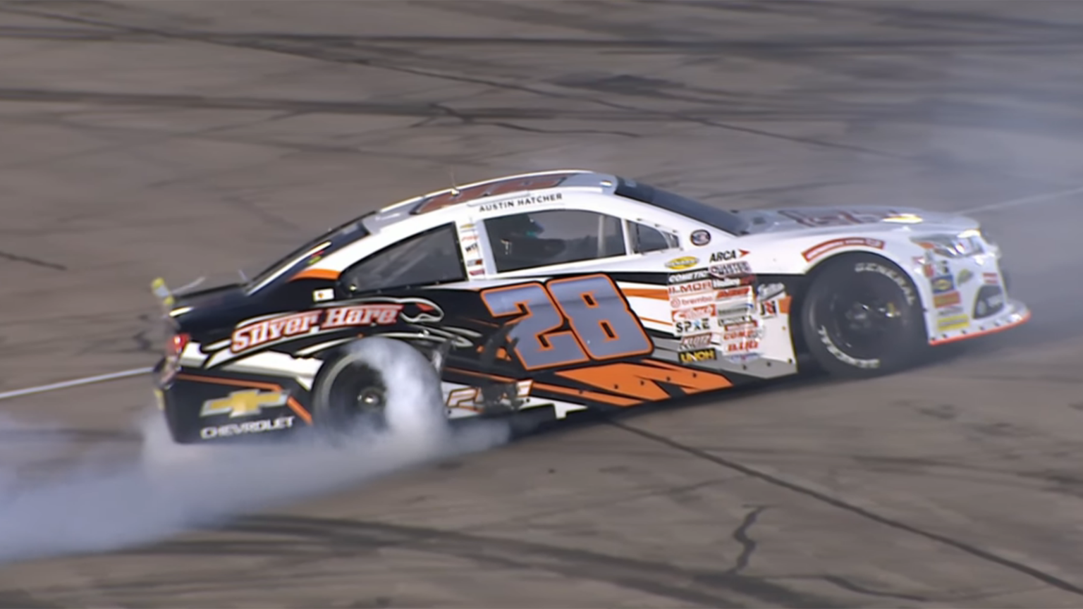 Zilisch Endures Late Race Restarts At Iowa, Wins The Atlas 150 ...