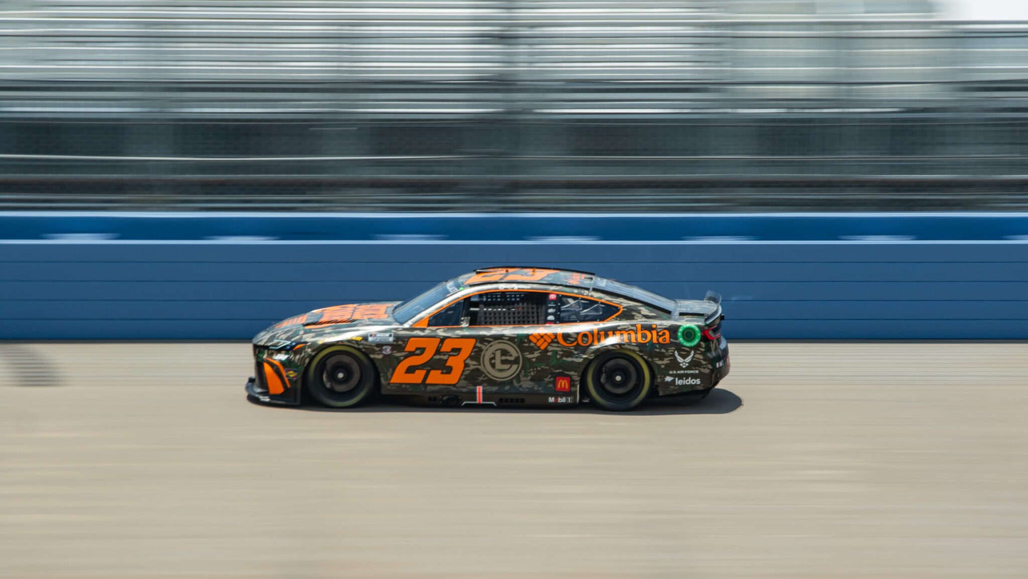 No. 23 23XI Racing Luke Combs / Columbia PHG | TobyChristie.com