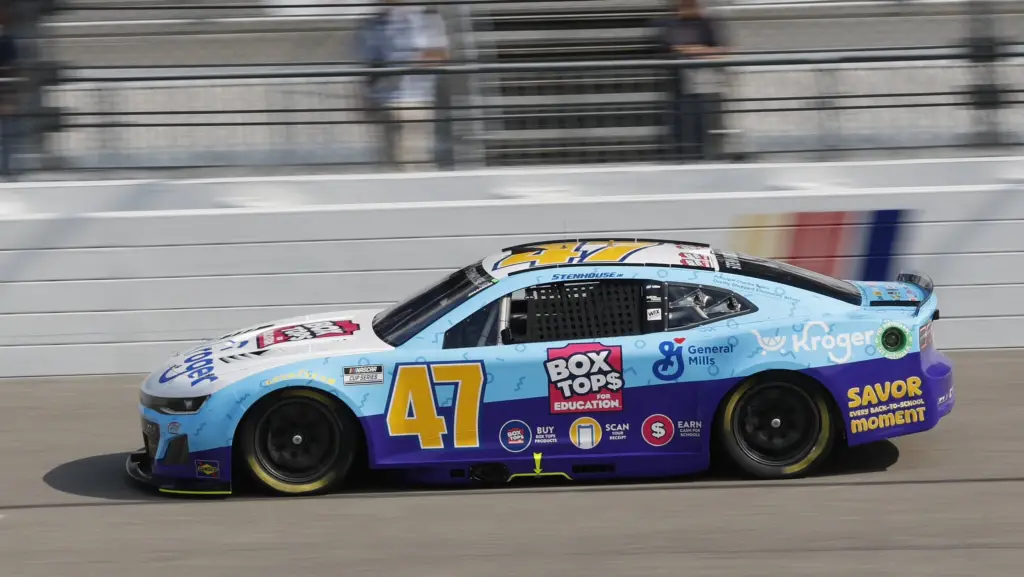 No. 47 JTG Daugherty Racing Kroger / Box Tops for Education ...