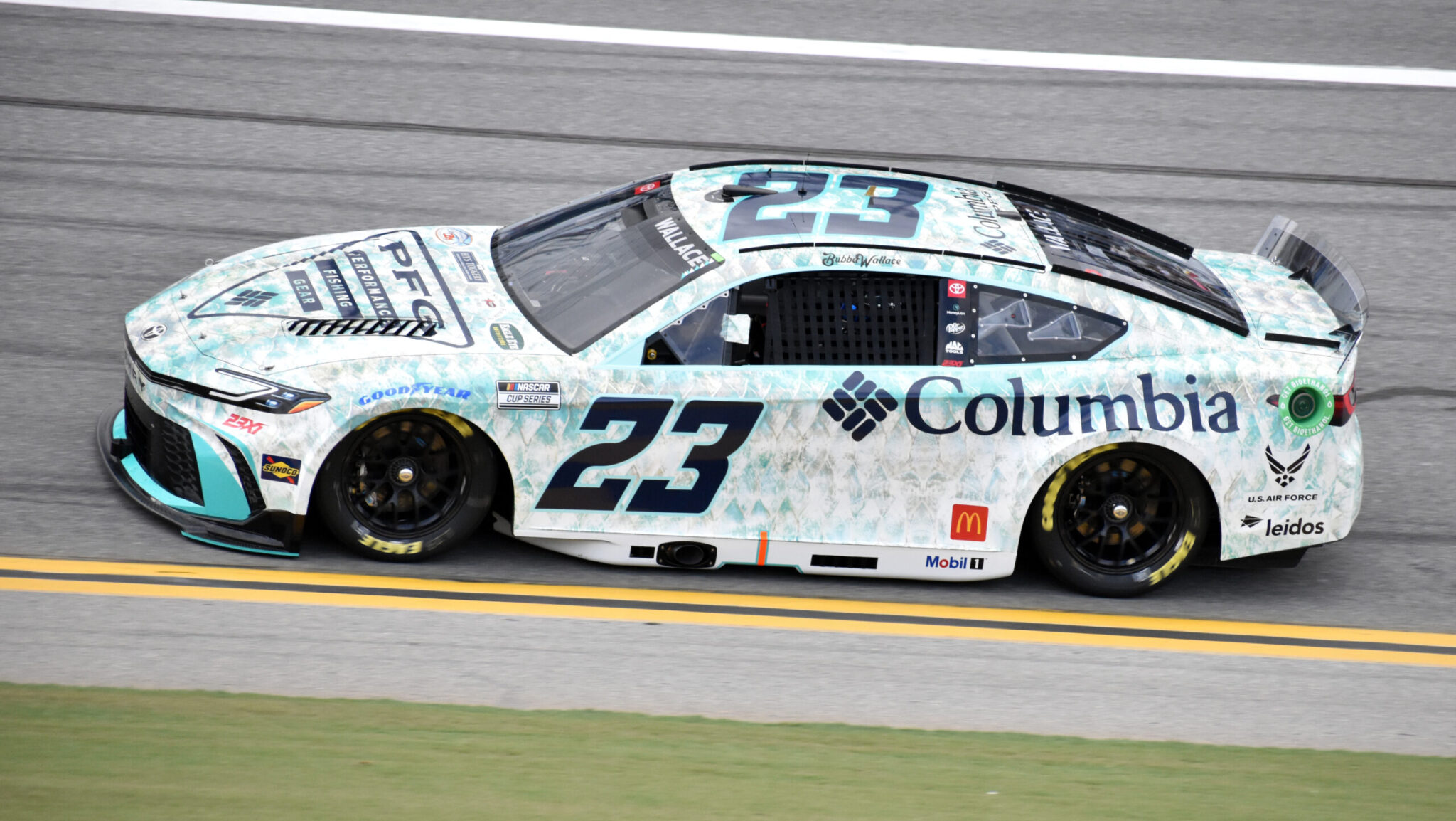No. 23 23XI Racing Columbia PFG | TobyChristie.com