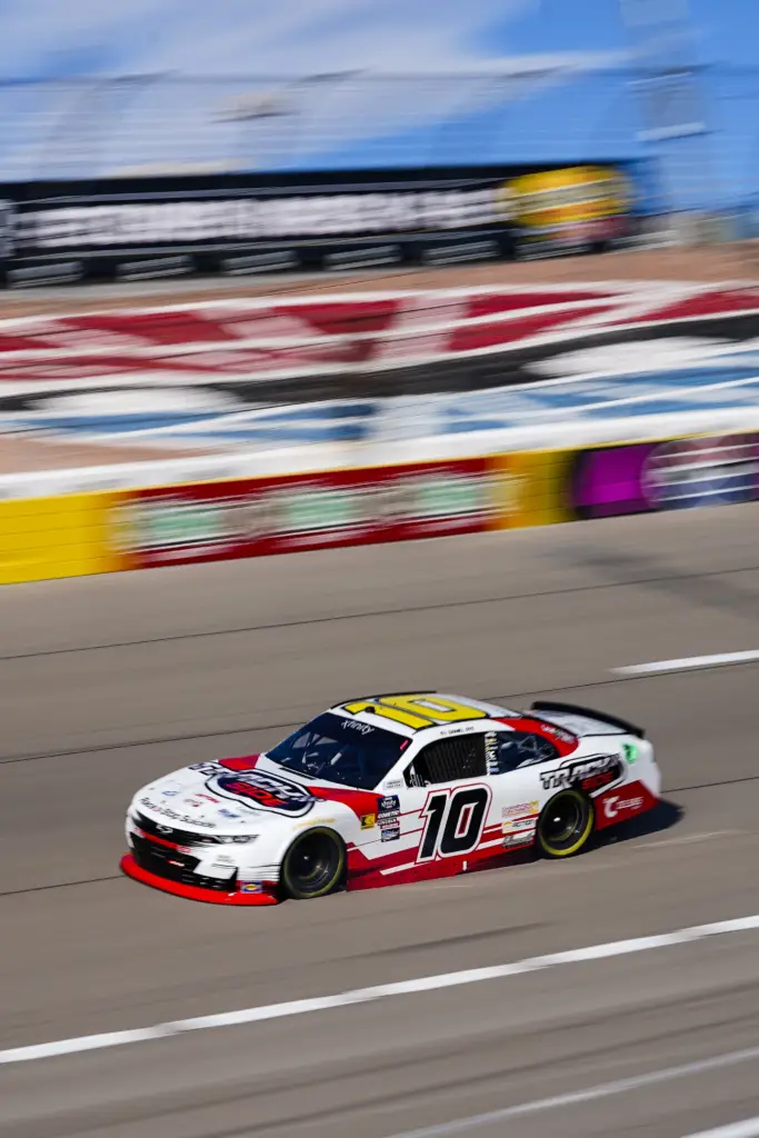 No. 10 Kaulig Racing Trackside | TobyChristie.com