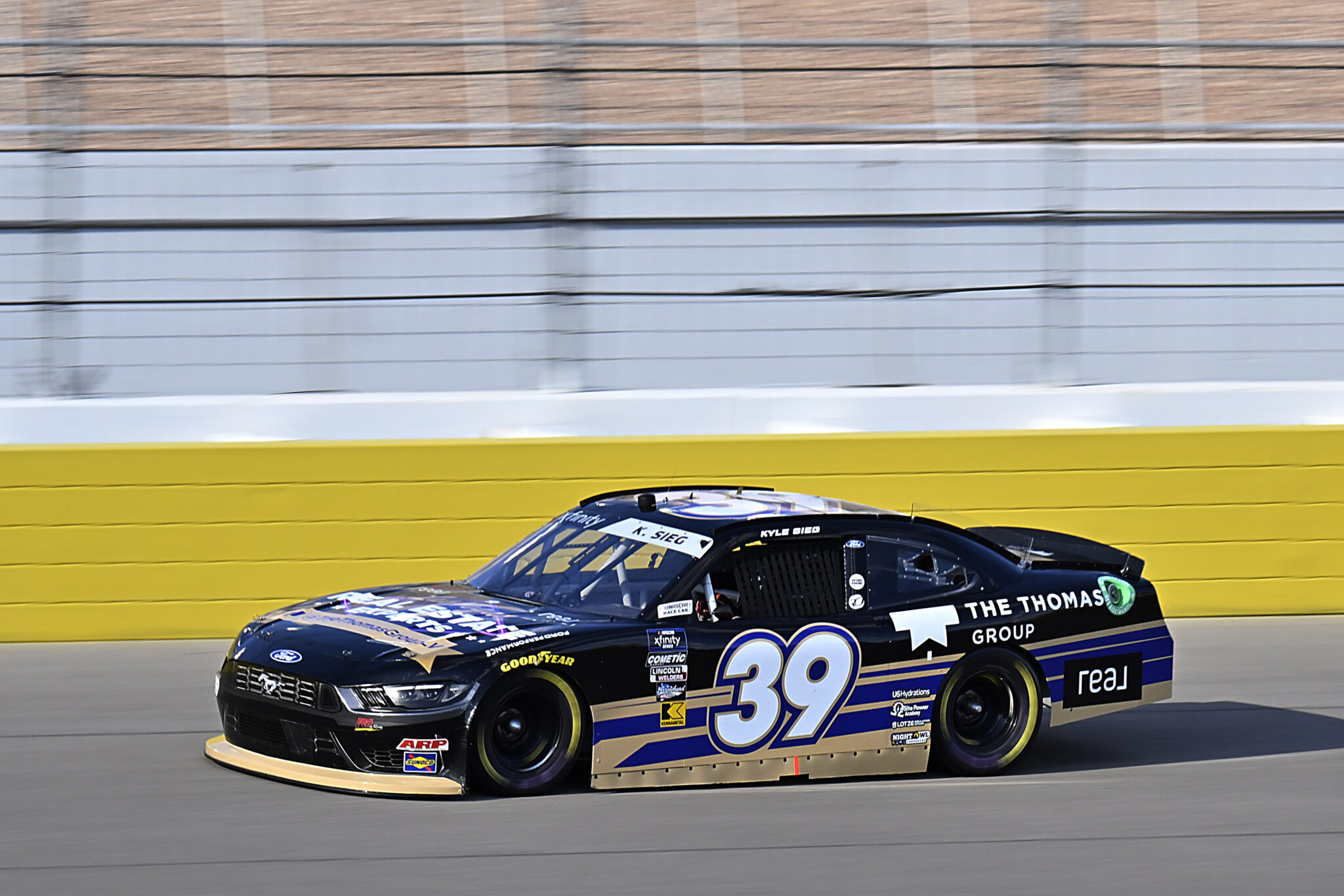 No. 39 RSS Racing The Thomas Group | TobyChristie.com