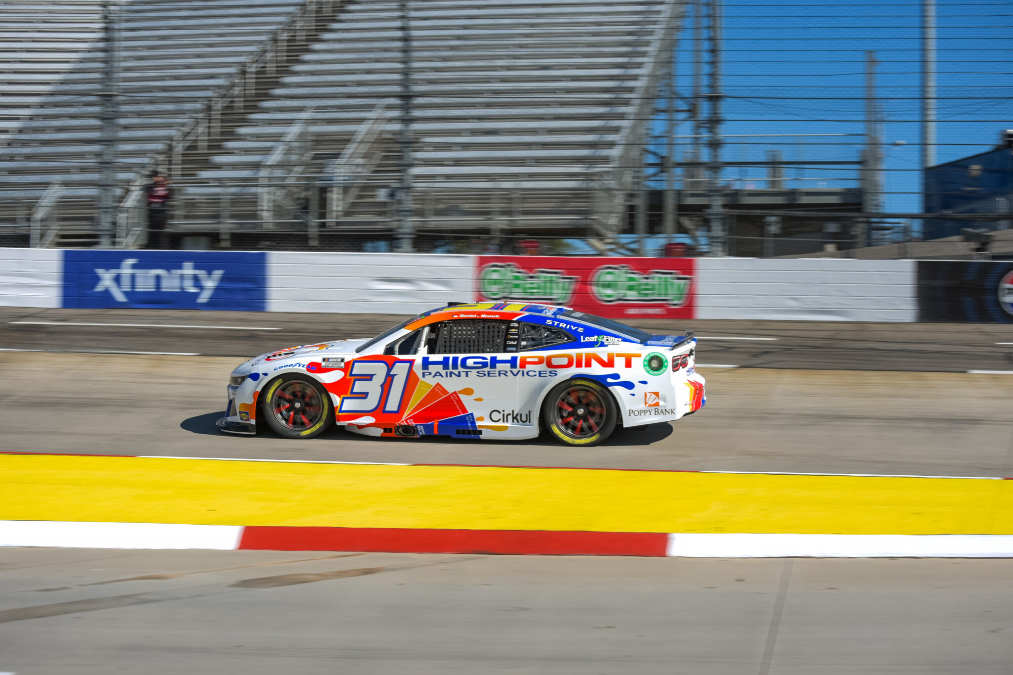 No. 31 Kaulig Racing High Point Paint Services | TobyChristie.com