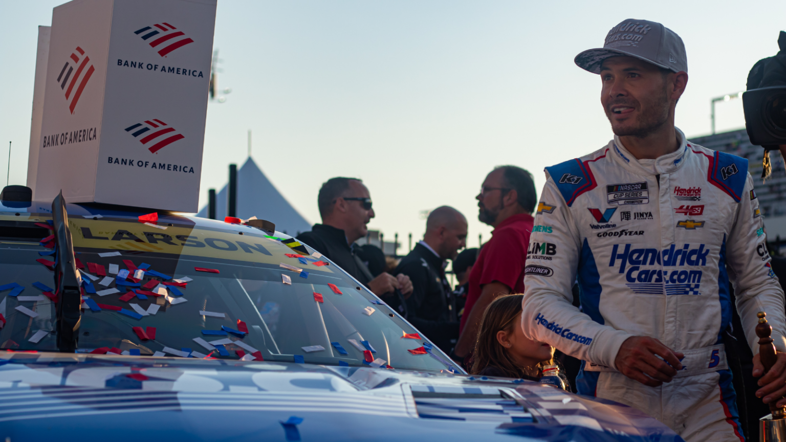 Report: 'Talks Starting' About Supercars Cameo for Kyle Larson