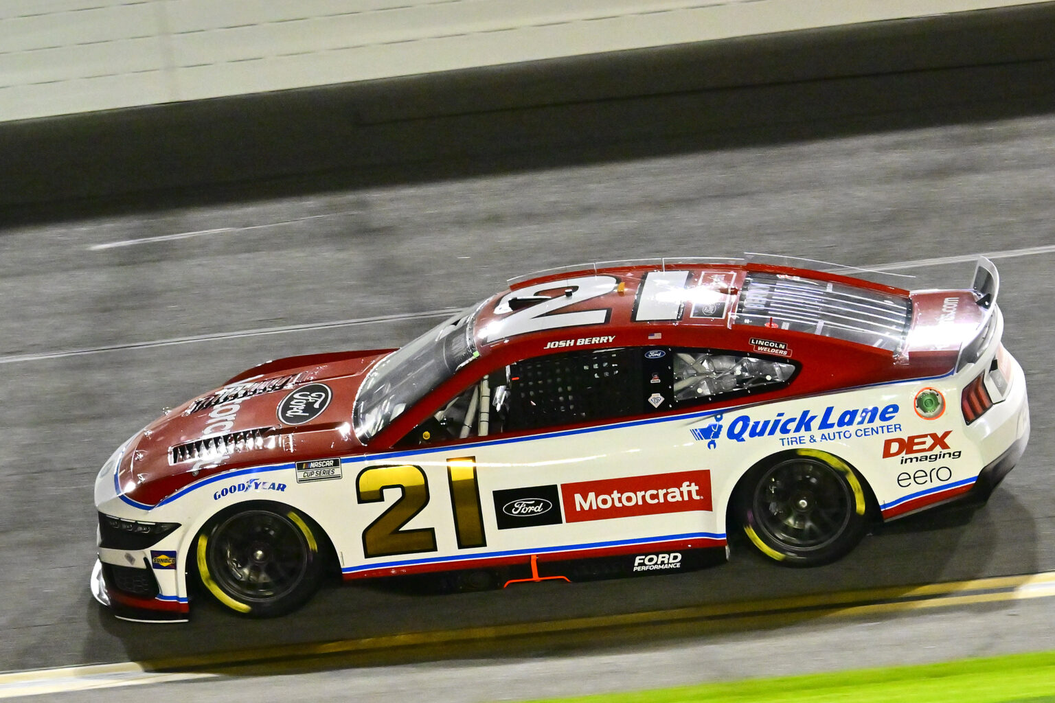 No. 21 Wood Brothers Racing Ford Motorcraft / Quick Lane | TobyChristie.com