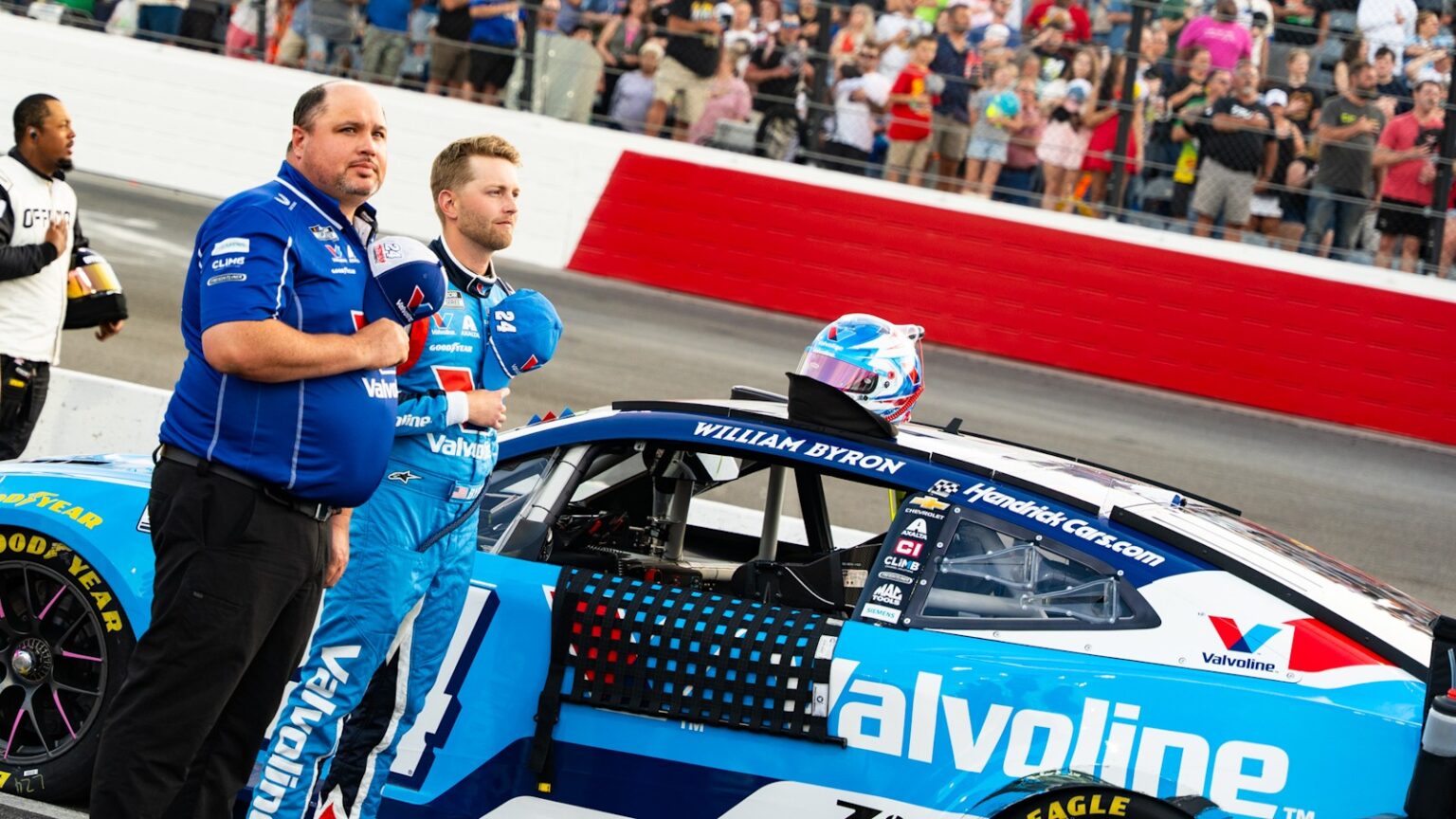 Progressive Insurance Joins Denny Hamlin for 18 Races