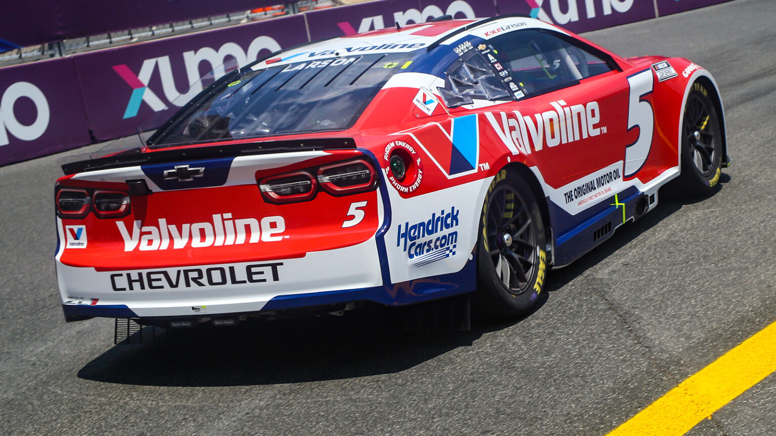 10 Total Cars Dropping to Rear Prior to NASCAR Cup Chicago Street Race ...
