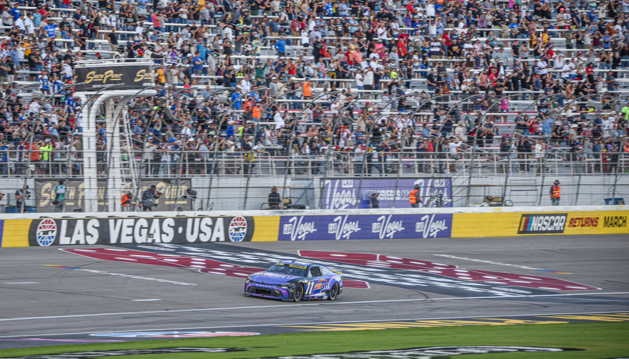 Denny Hamlin Scores Emotional 60th NASCAR Cup Series Win at Las Vegas ...