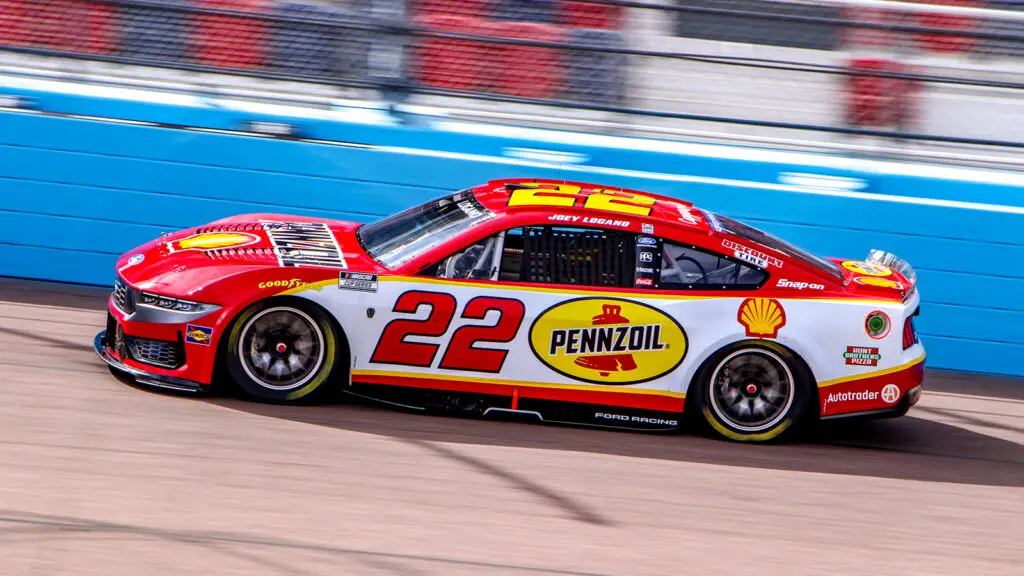 NASCAR Cup Series Straight Talk Wireless 500 Starting Lineup (Phoenix ...